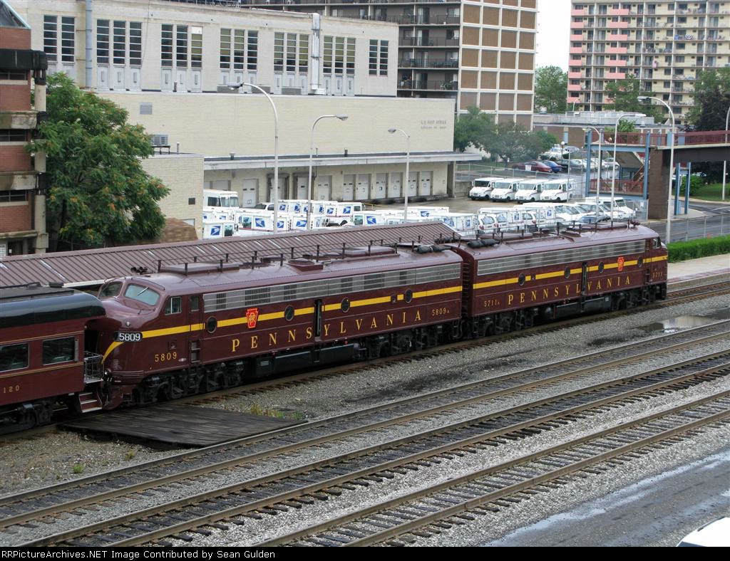 Juniata Terminal's restored PRR EMD E8A's